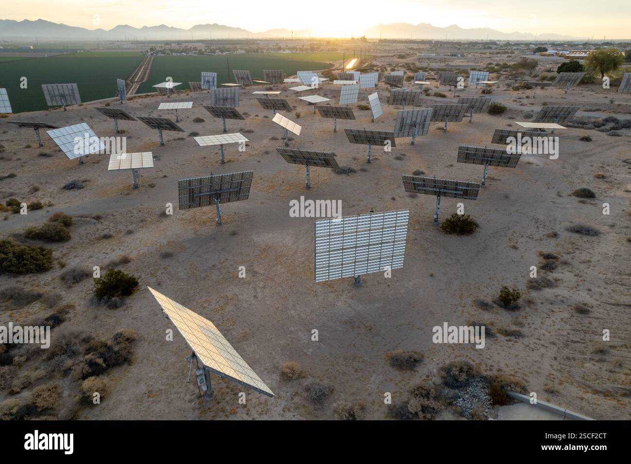 Obsolete Solar Farm Stock Photo - Alamy