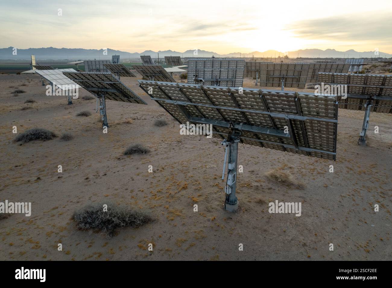 Obsolete Solar Farm Stock Photo - Alamy