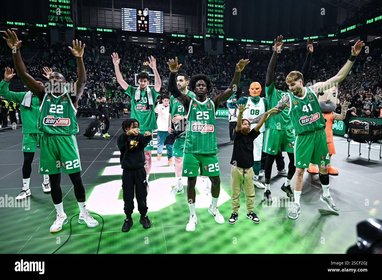 25 Kendrick Nunn of Panathinaikos AKTOR Athens celebrates with his ...