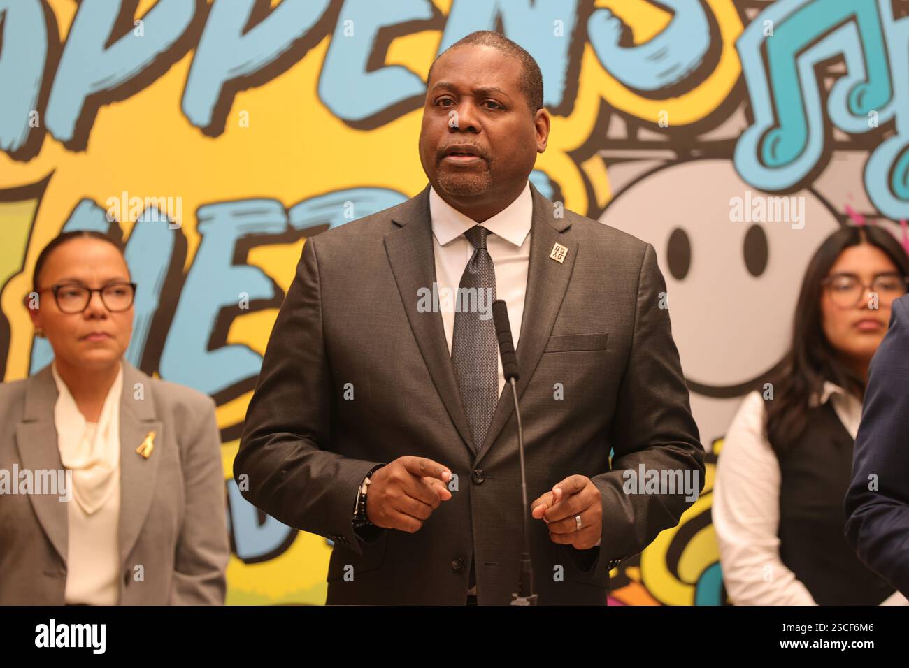 NEW YORK, NEW YORK - FEBRUARY 06: DYCD Commissioner Keith Howard and New York City Mayor Eric ...