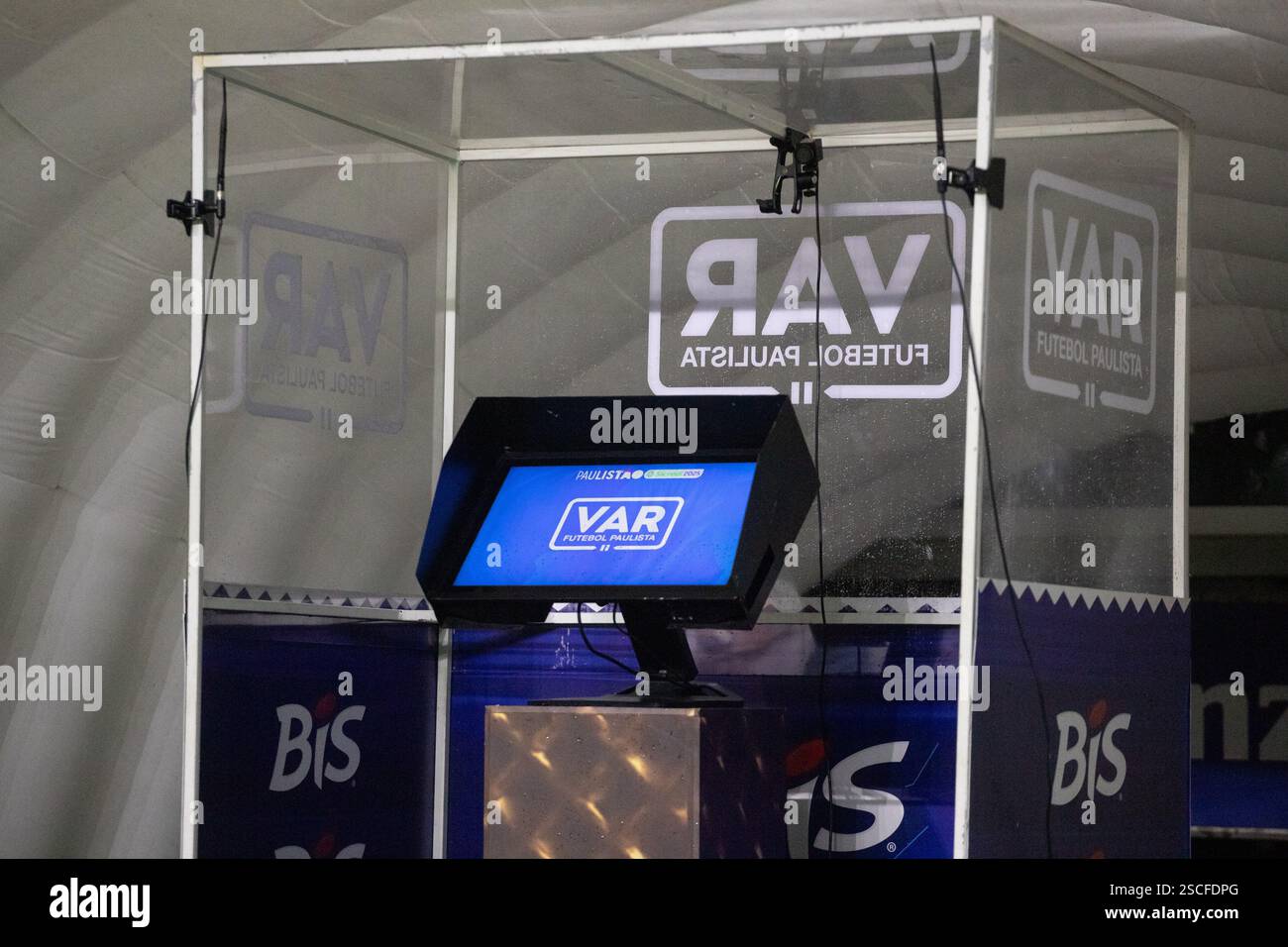 SÃO PAULO, SP - 06.02.2025: PALMEIRAS X CORINTHIANS - VAR booth during ...