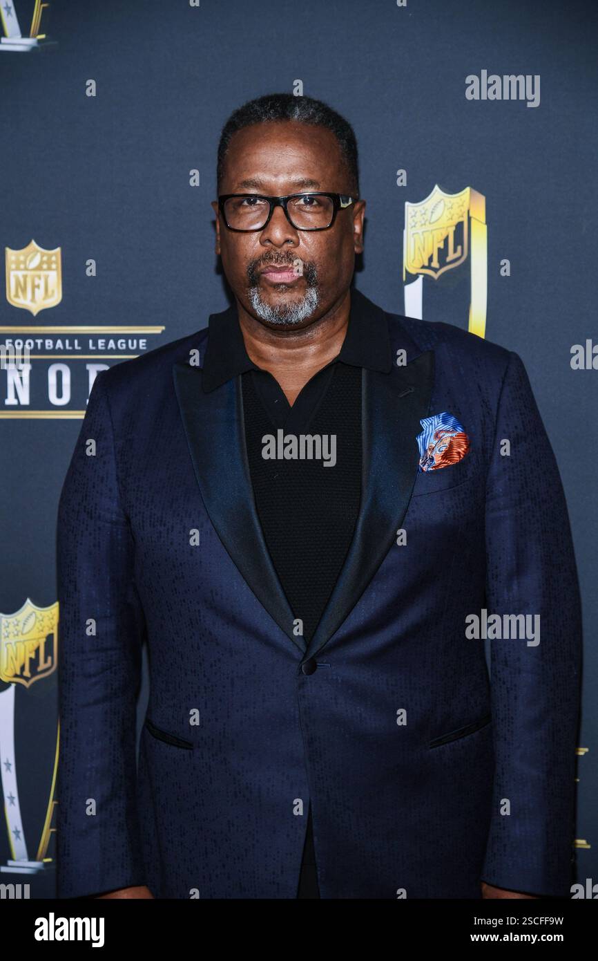 New Orleans, USA. 06th Feb, 2025. Wendell Pierce walking on the red ...