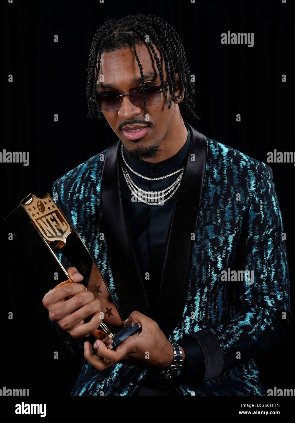 Washington Commanders' Jayden Daniels, AP NFL Offensive Rookie of the ...