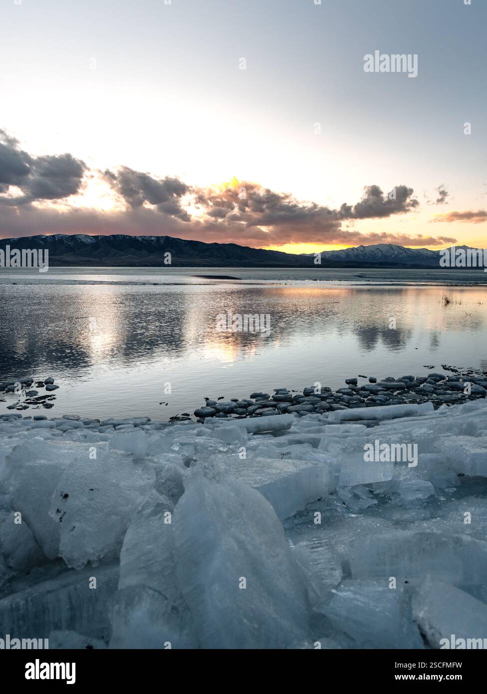 Ice stacks on Utah Lake during blue hour Stock Photo - Alamy