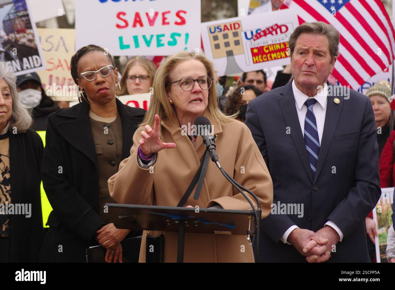 Washington, DC, USA. 05 Feb 2025. U.S. Rep. Madeleine Dean (D-Pa ...