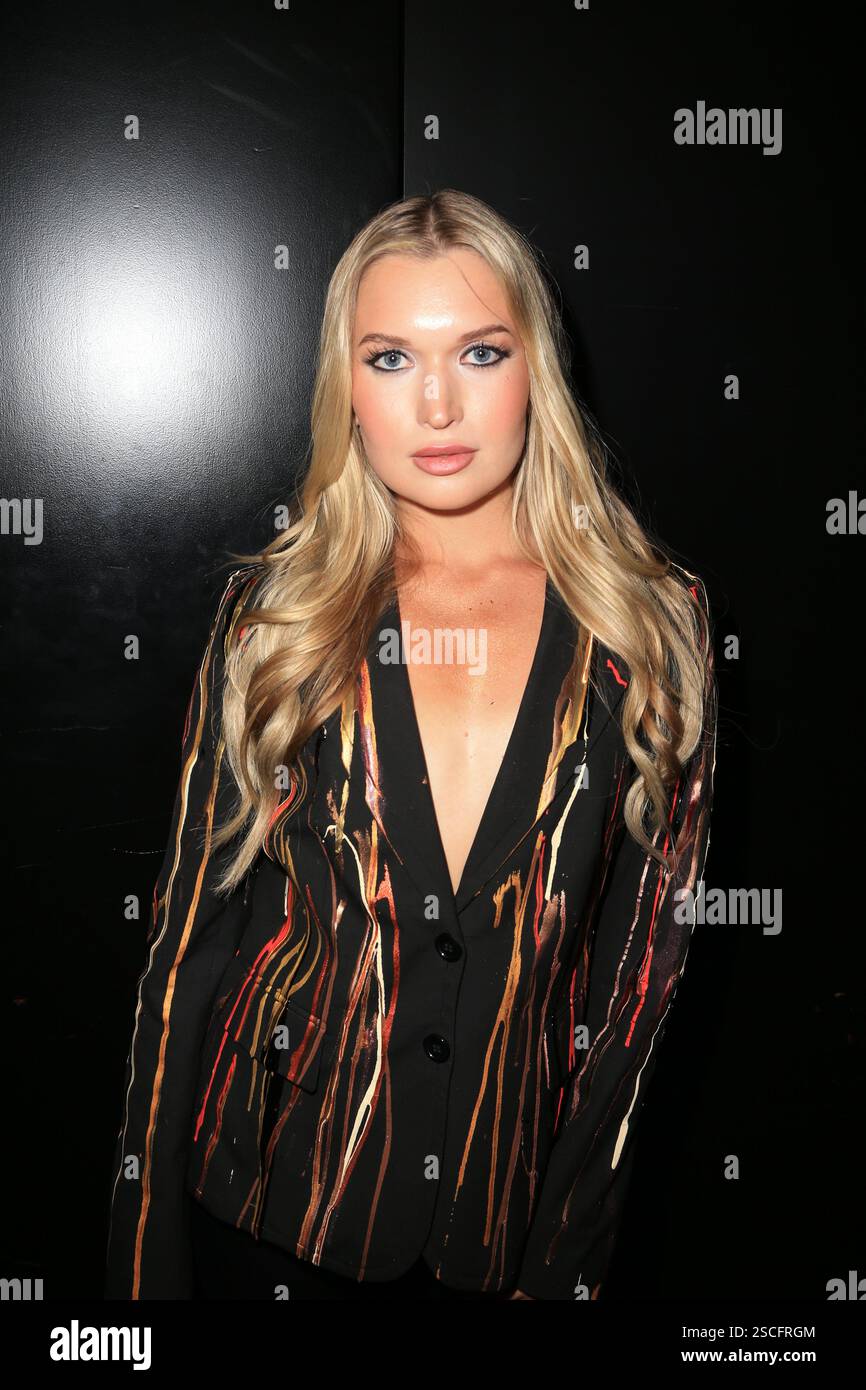 Dallas, TX, USA. 2nd Oct 2024. Models backstage at the Dallas Fashion ...