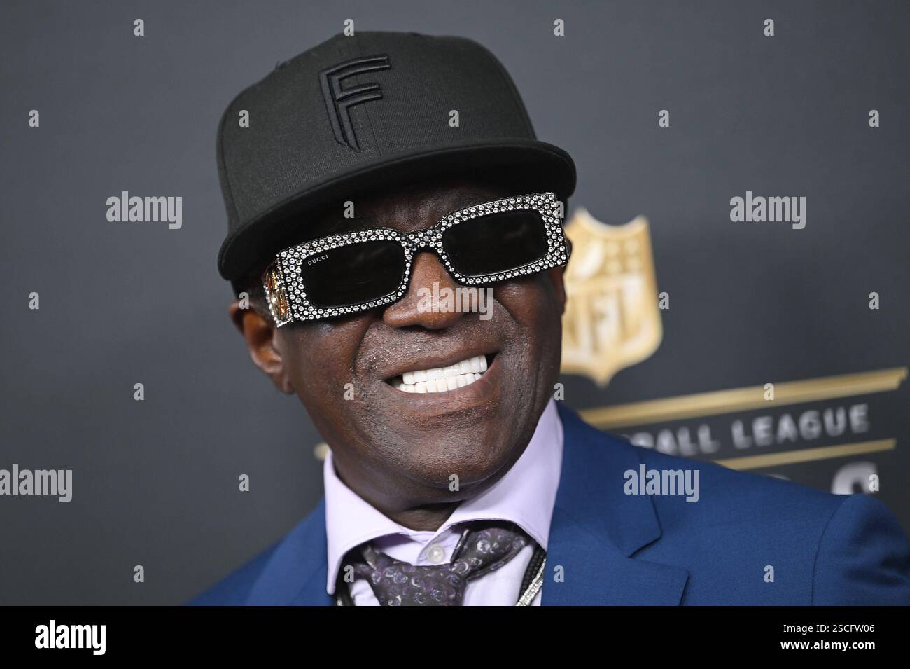 New Orleans, USA. 06th Feb, 2025. Flavor Flav walking on the red carpet ...