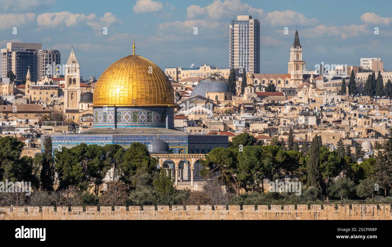 Dome of the Rock, the Al Aqsa Mosque on Jerusalem's Temple Mount with ...