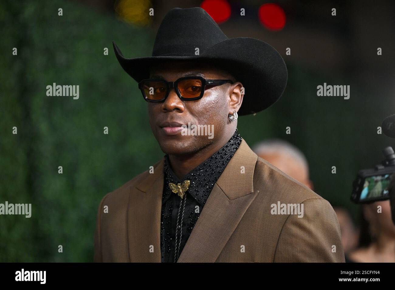 New Orleans, USA. 06th Feb, 2025. Kelon White walking on the red carpet ...
