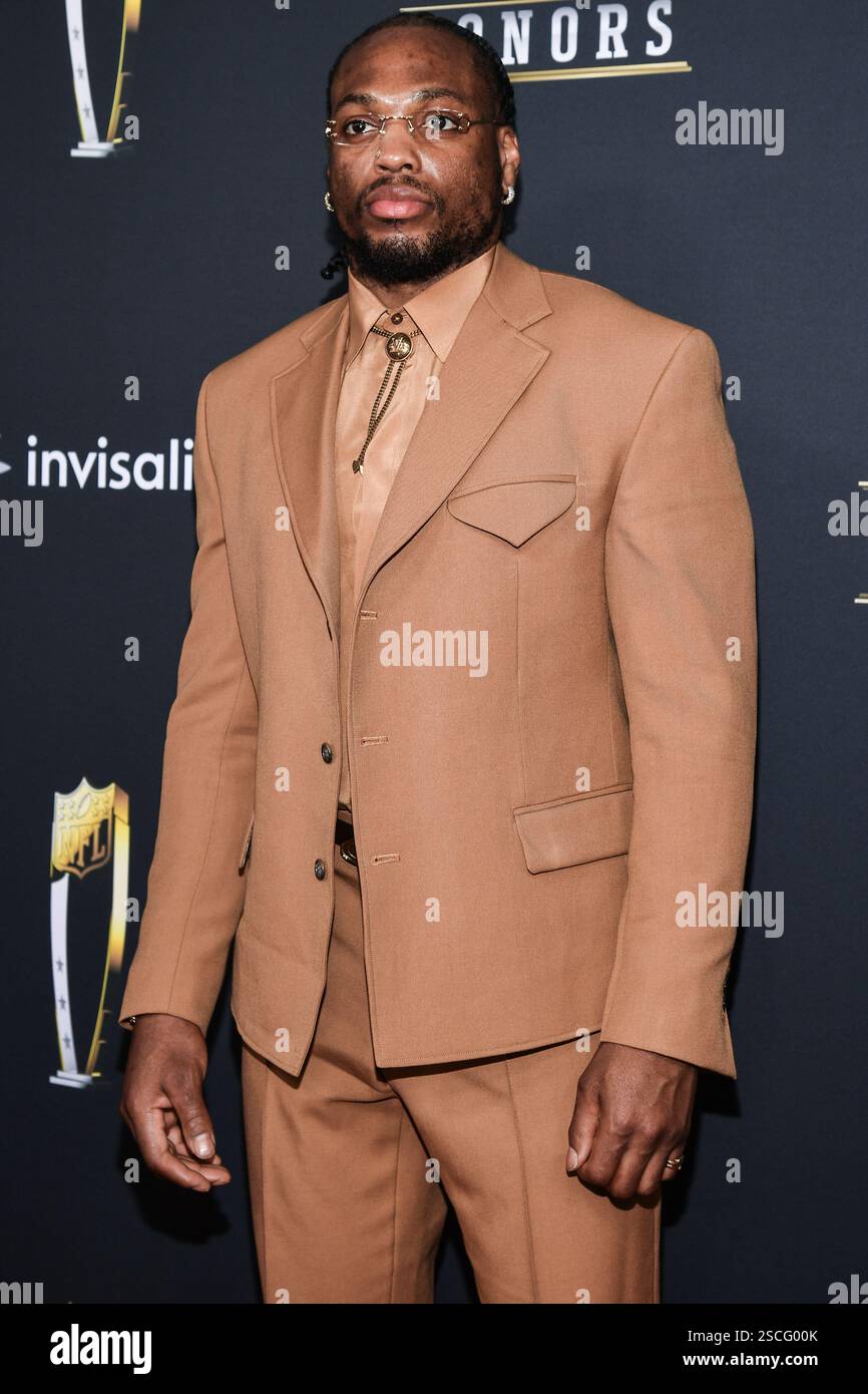 New Orleans, USA. 06th Feb, 2025. Derrick Henry walking on the red ...