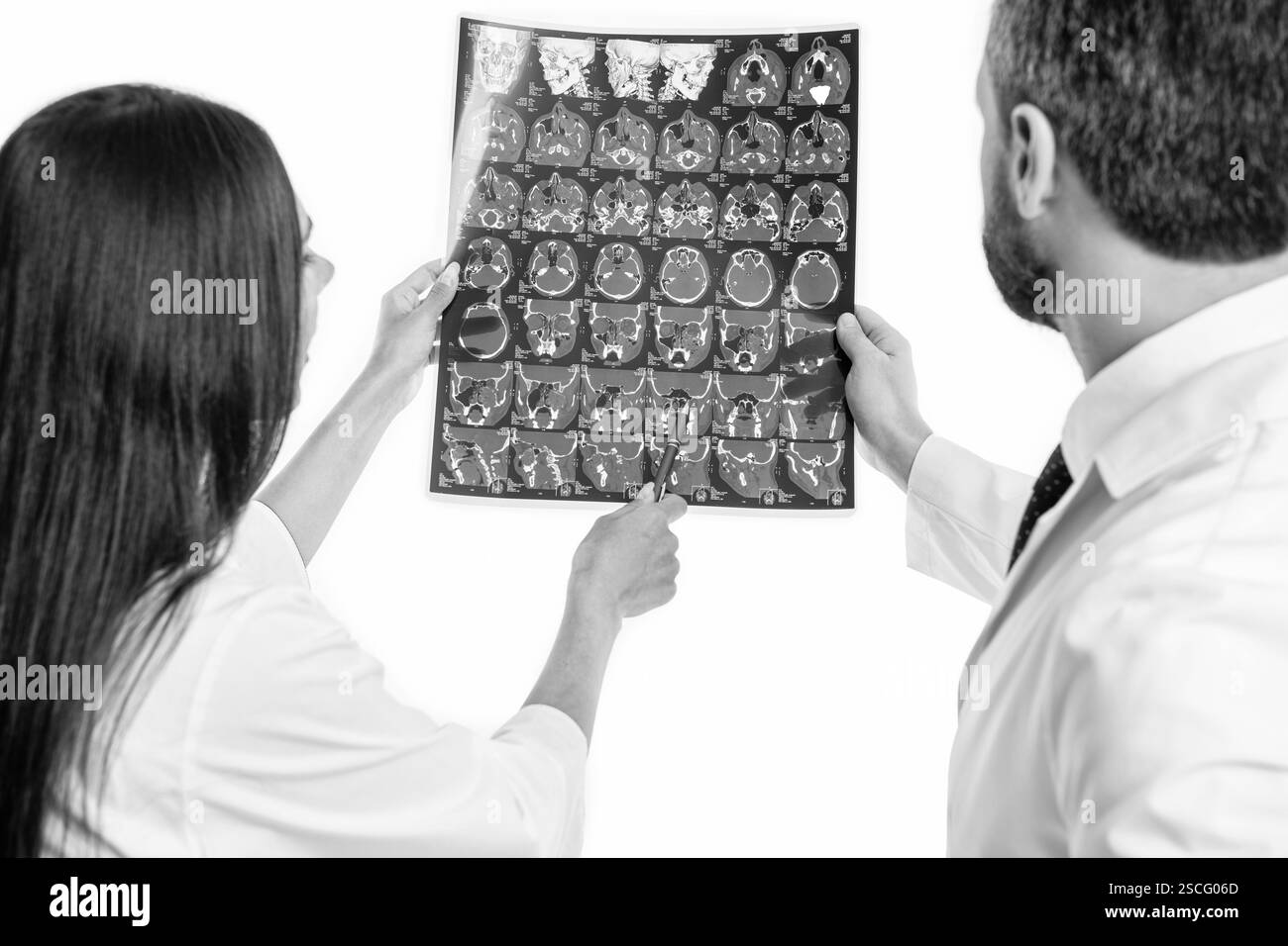 Surgeon showing X-ray result to woman. doctor neurologist. Doctor ...
