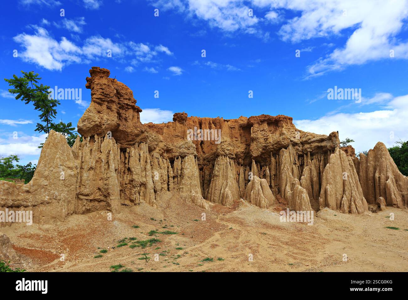 Geological beauty At Sao Din Na Noi Sri Nan National Park, Na Noi ...