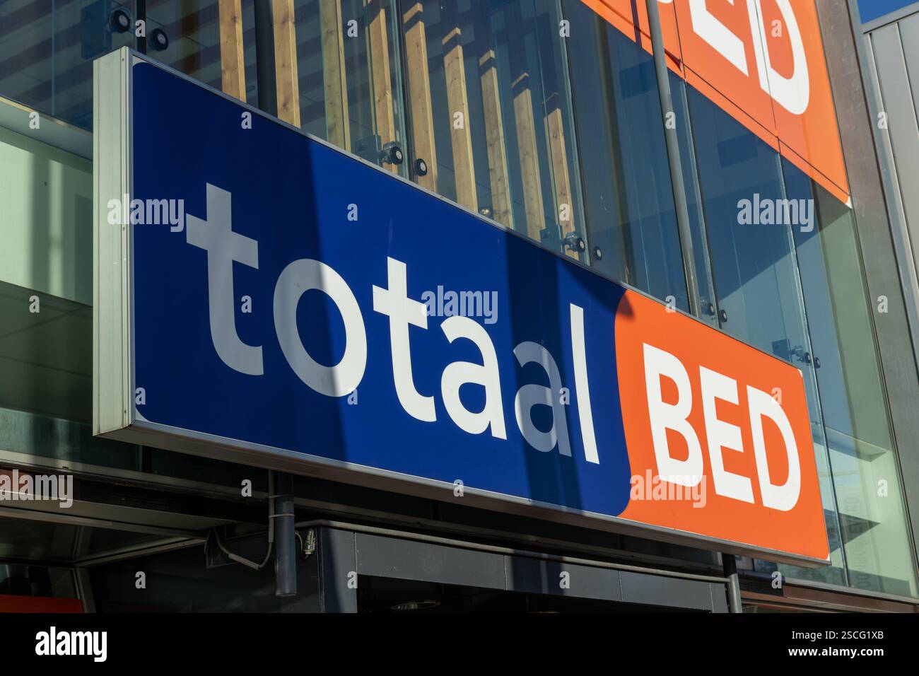TotaalBED shop sign. Bed store Stock Photo - Alamy