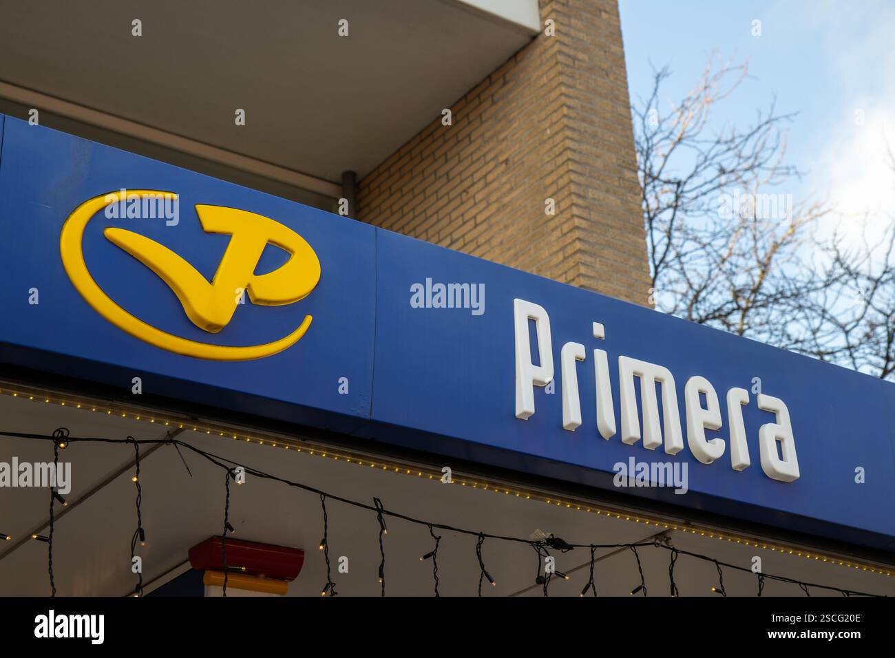 Primera shop, store logo, Primera specializes in tobacco and smoking ...