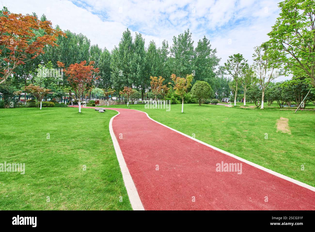 Running track in a park in Chengdu, Sichuan, China Stock Photo - Alamy