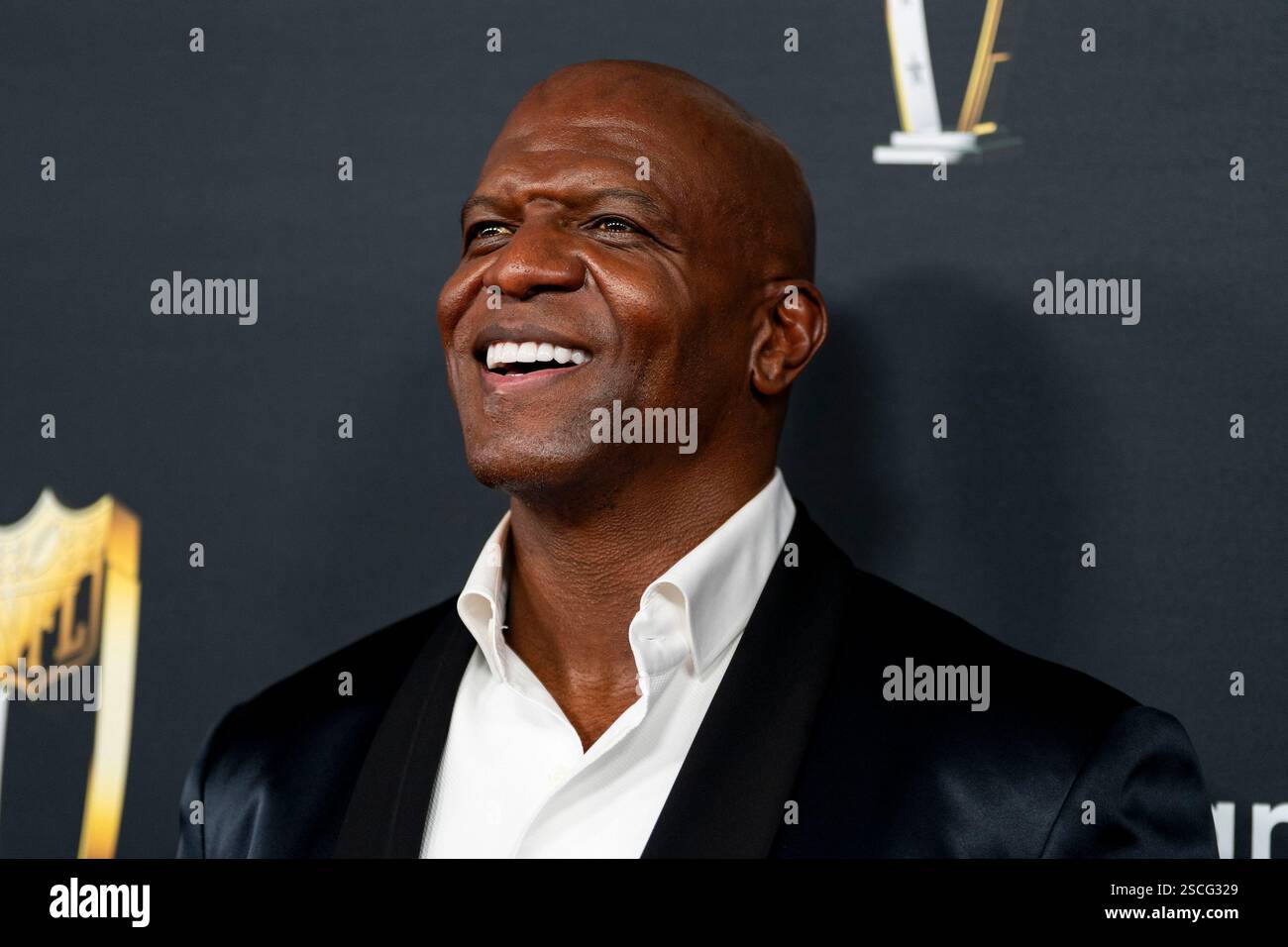 Terry Crews arrives on the NFL Honors red carpet leading up to Super ...