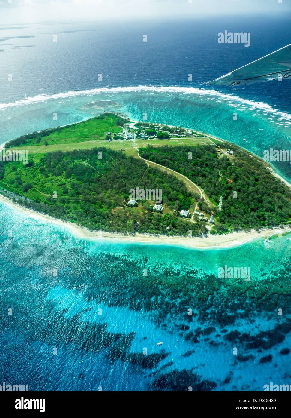 Flying over Lady Elliot Island on the Great Barrier Reef Stock Photo ...