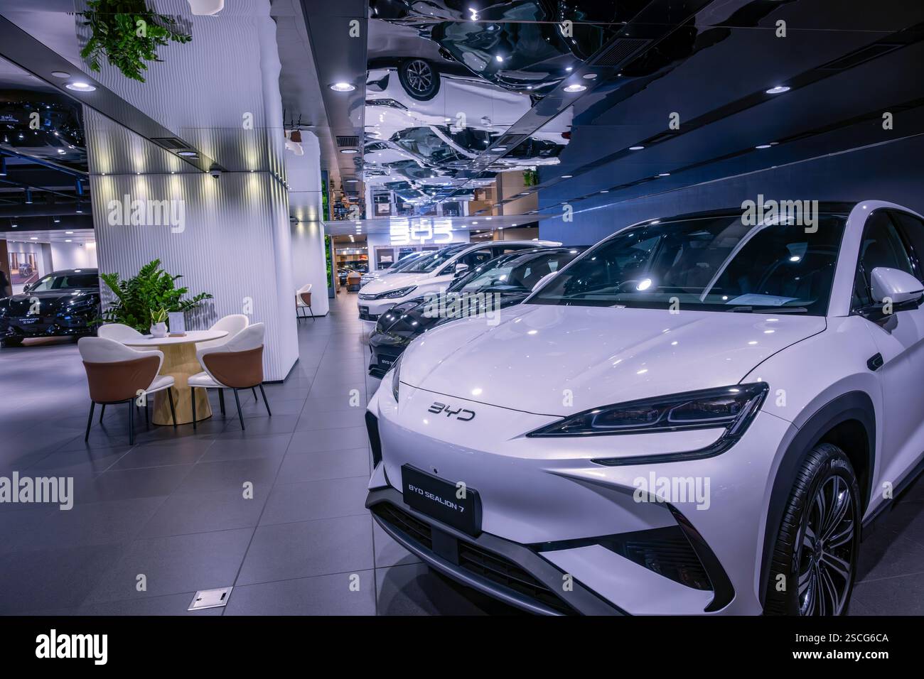 BYD car showroom, Hong Kong, China Stock Photo - Alamy