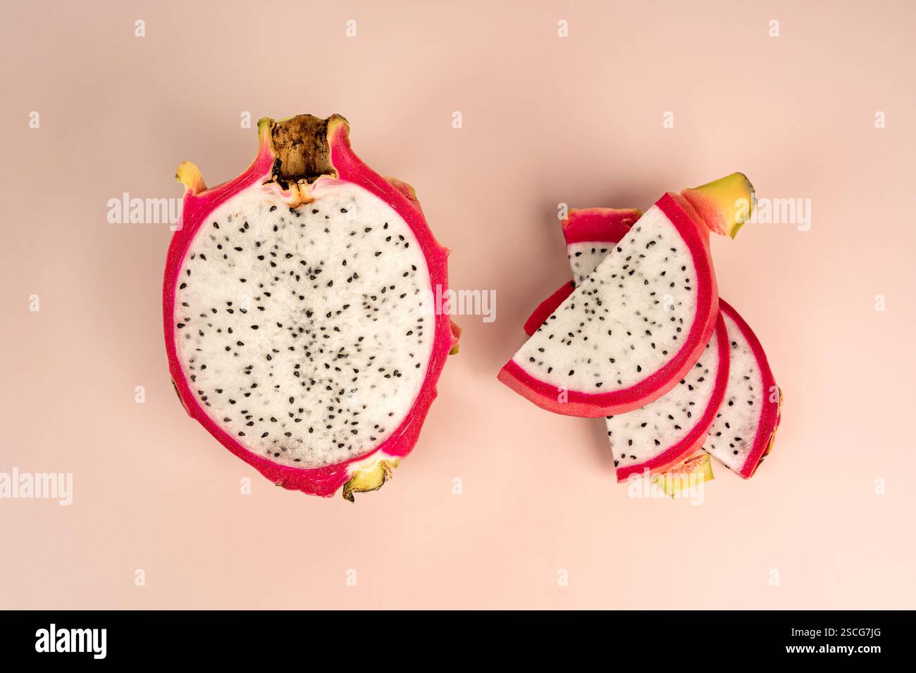 Illustration dragon fruit pitaya hi-res stock photography and images ...