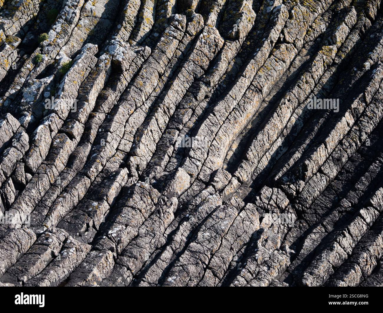 Basalt rock formations on the Isle of Staffa in Scotland Stock Photo ...