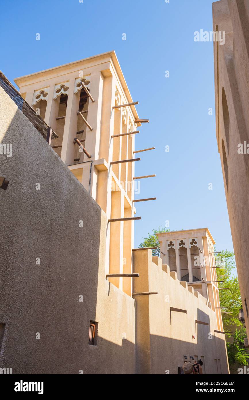 Arab Street in the old part of Dubai, UAE Stock Photo - Alamy