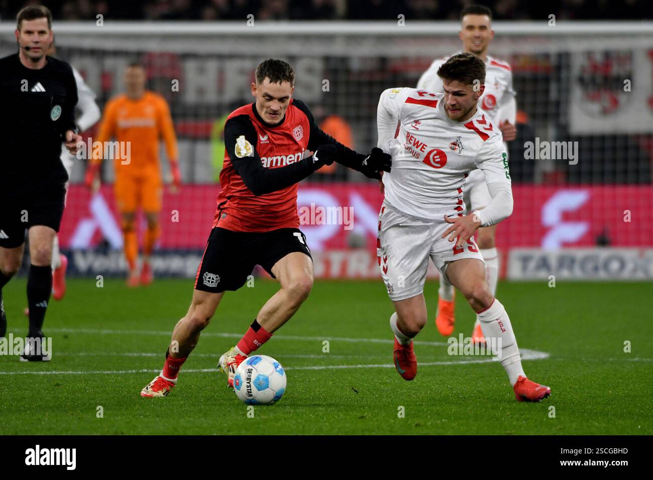 Leverkusen, Deutschland. 05th Feb, 2025. Fussball; DFB-Pokal; Viertelfinale; Saison 2024/2025 ...