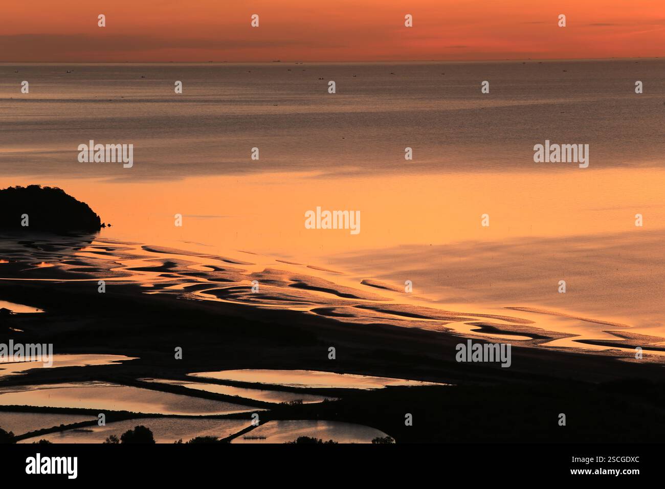The scenery morning at Khao Daeng Viewpoint in Khao Sam Roi Yot ...