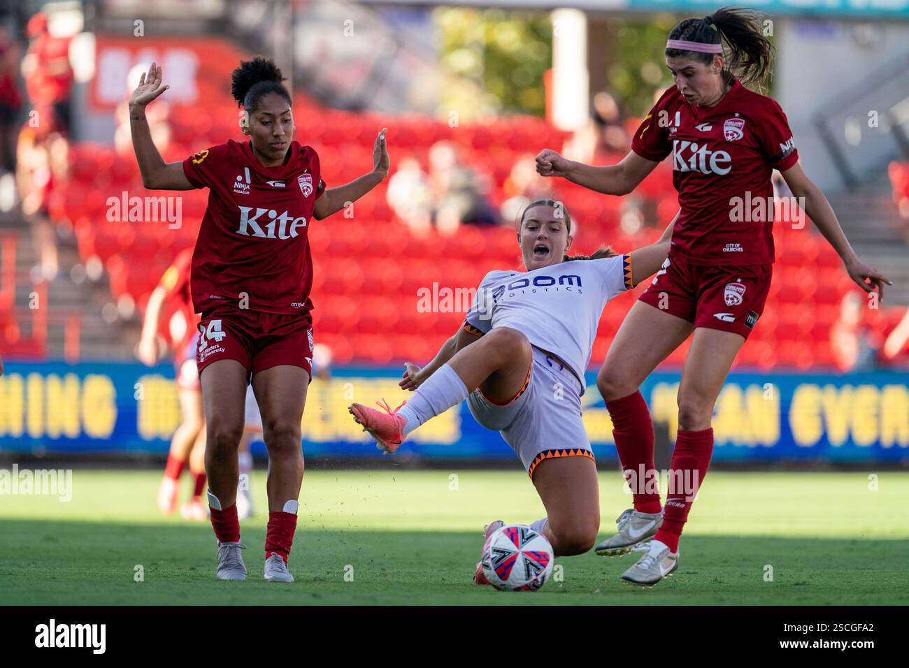 Adelaide, Australia, February 7th 2025: Sarah O'Donoghue (19 Perth ...