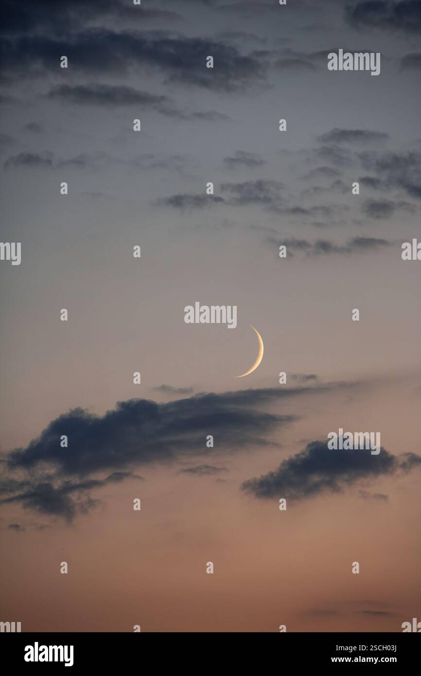 Breathtaking sunset sky pastel hi-res stock photography and images - Alamy