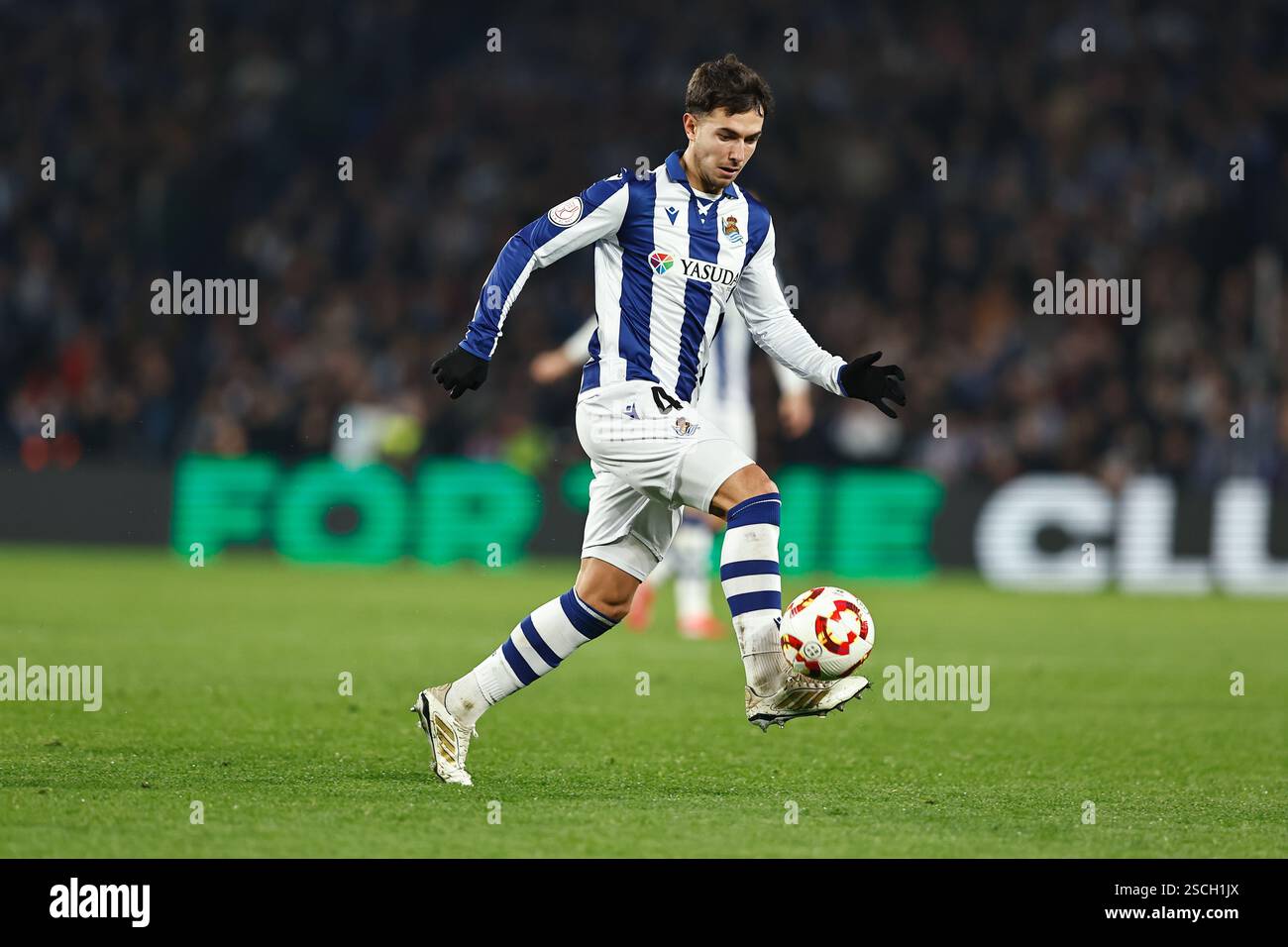 San Sebastian, Spain. 6th Feb, 2025. Martin Zubimendi (Sociedad ...