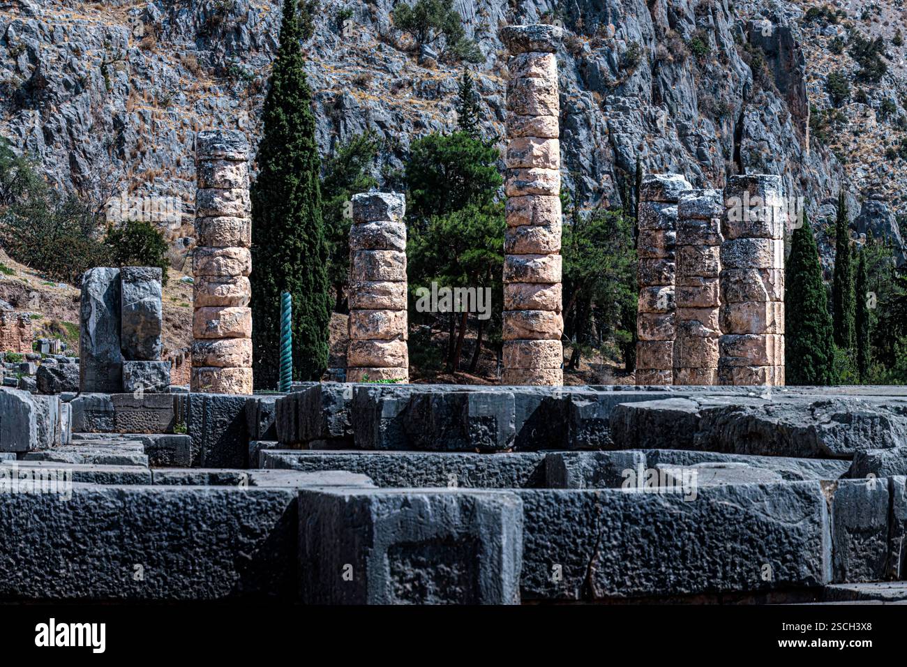 Delphi, Greece, Temple of Apollo, archeological sites, greek ruins ...