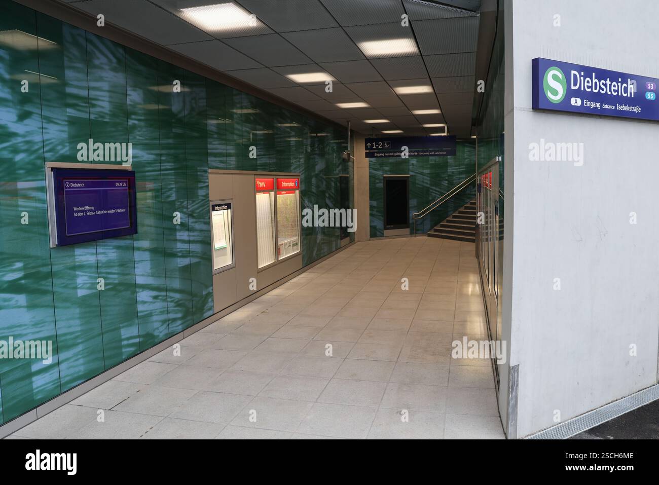 PRODUCTION - 07 February 2025, Hamburg: Entrance to the Diebsteich S ...