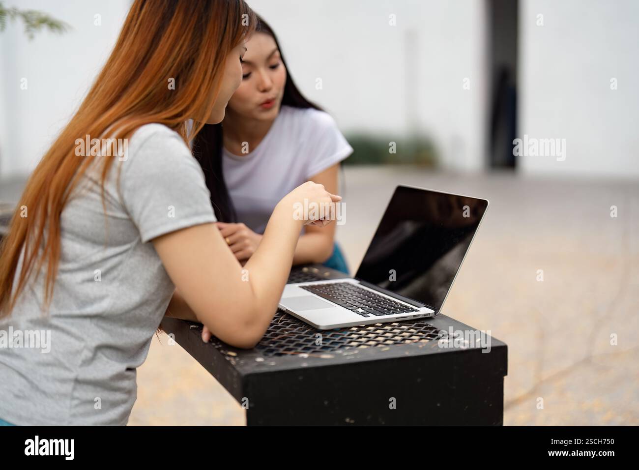 Academic research projects hi-res stock photography and images - Alamy