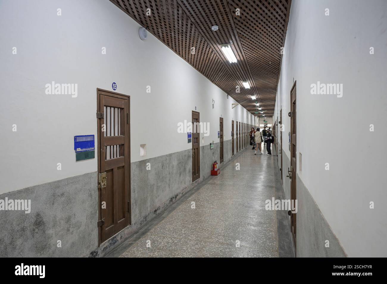 Gang im Zellentrakt, Chiayi Old Prison, Gefängnismuseum, Chiayi, Taiwan ...