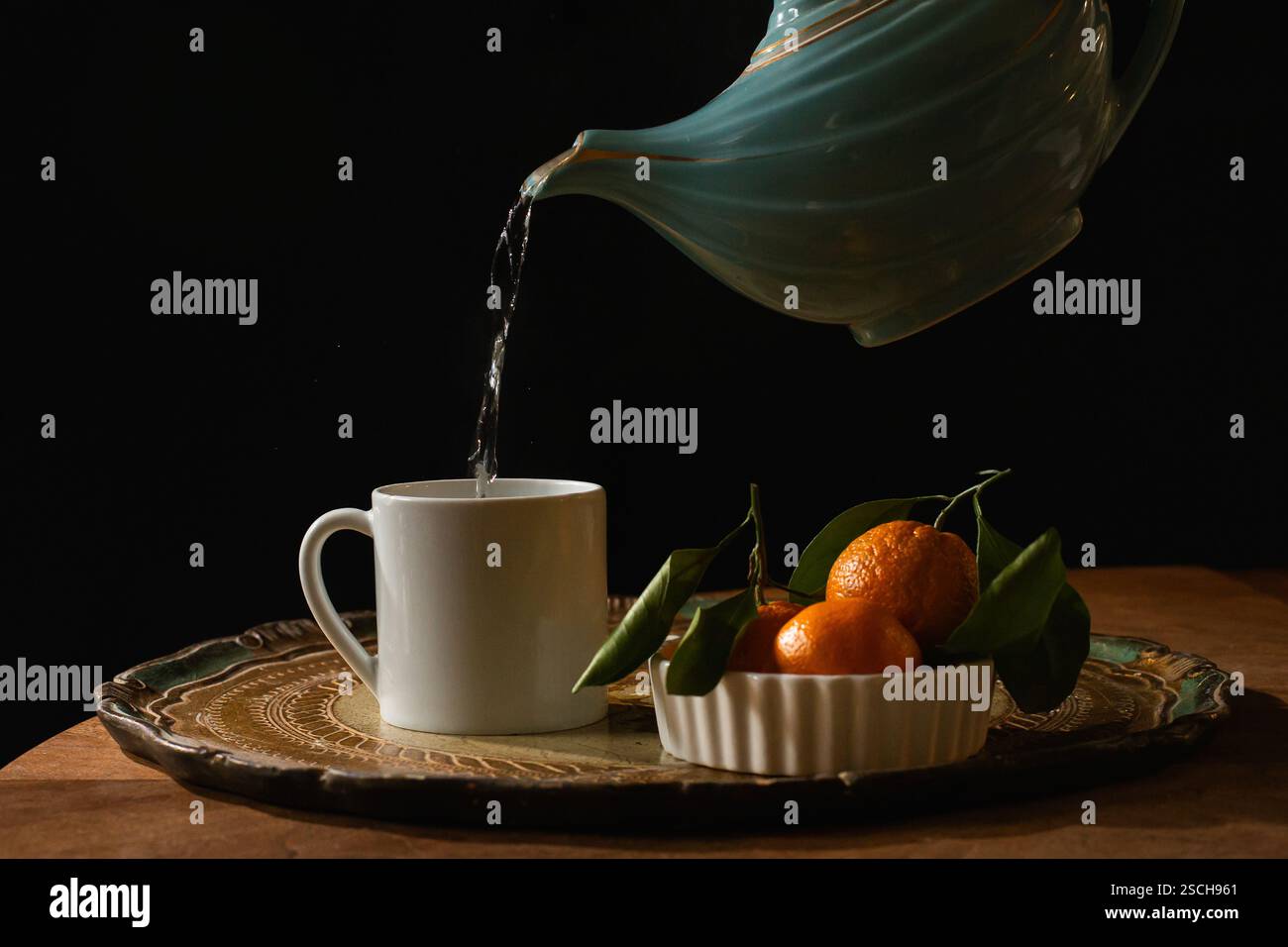 Pouring water in washington hi-res stock photography and images - Alamy