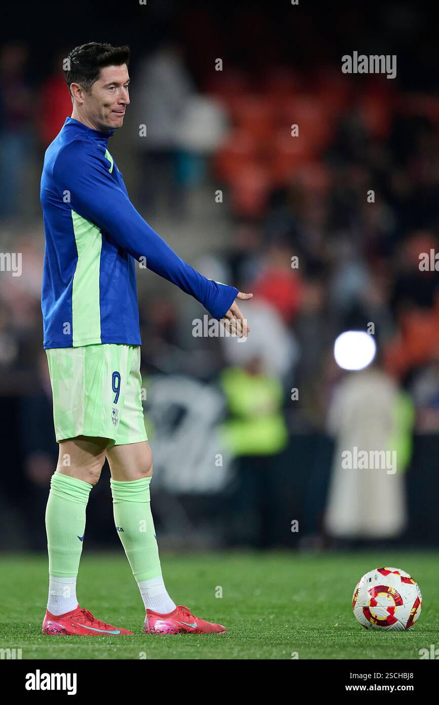 VALENCIA, SPAIN - FEBRUARY 6: Robert Lewandowski Centre-Forward of FC ...
