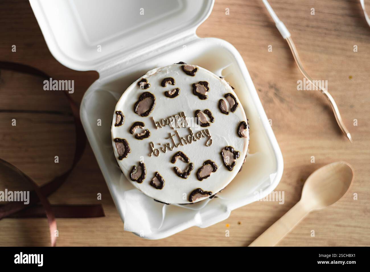 Box heart shaped bento hi-res stock photography and images - Alamy