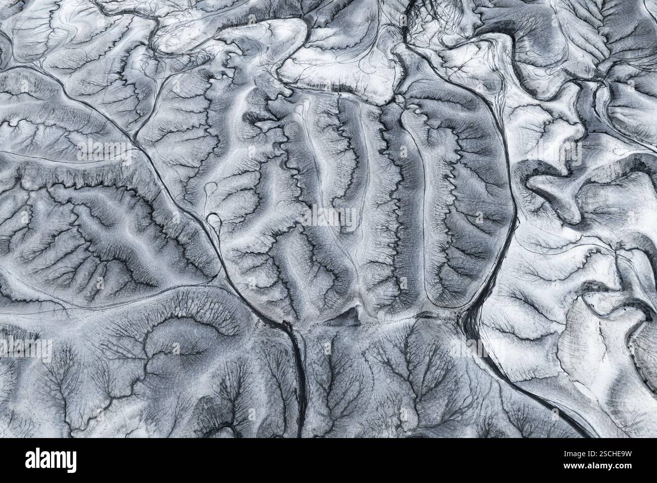 Stunning aerial photograph captures the intricate patterns of Moonscape ...