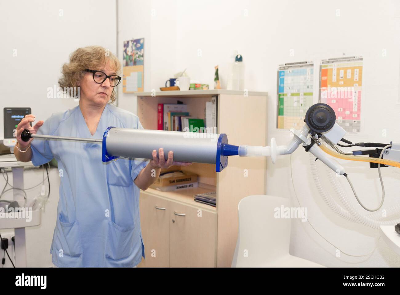 Large cylindrical apparatus hi-res stock photography and images - Alamy