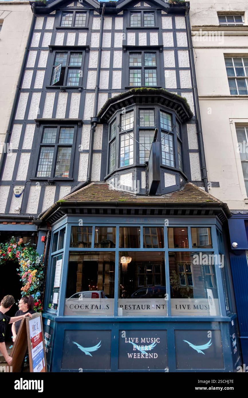 The House pub, Leamington Spa. Ornate half timbered public house, The ...