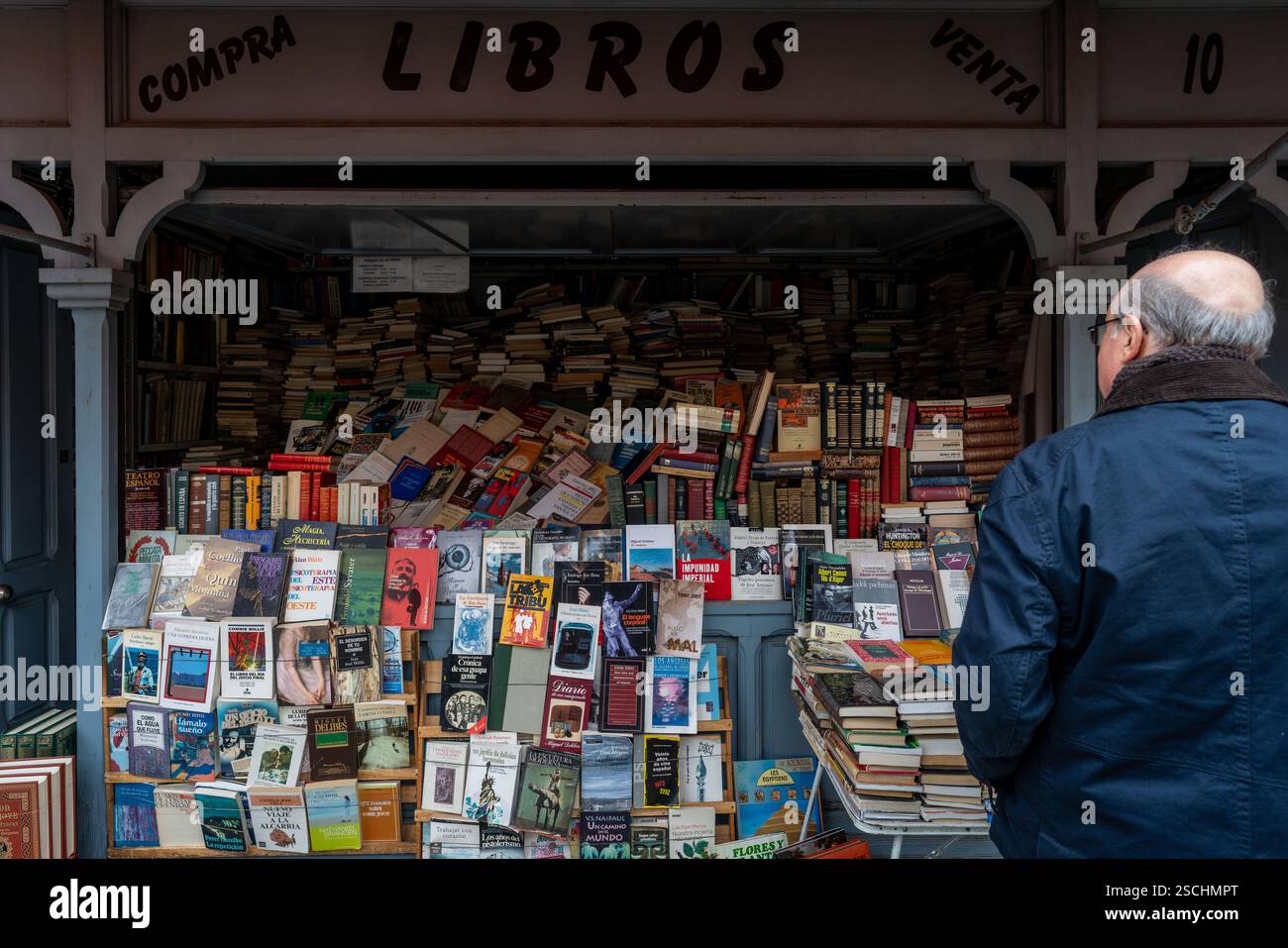 Madrid, 04/01/2025. Report on the bookstores of Cuesta de Moyano. Photo ...