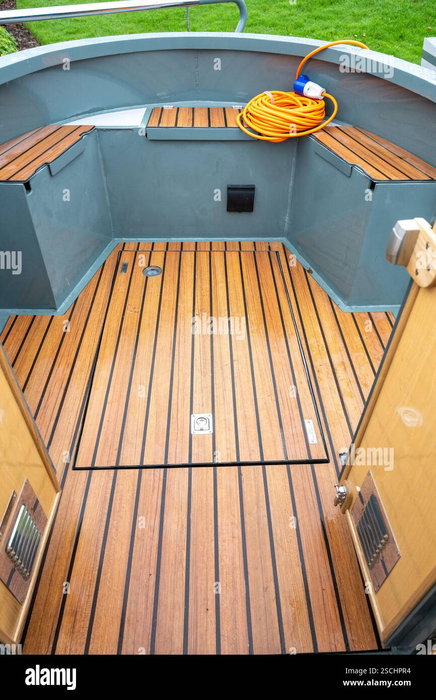 Stern deck floor hi-res stock photography and images - Alamy