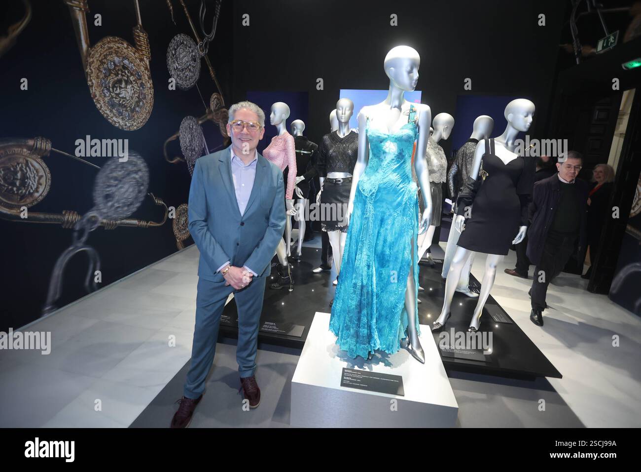 February 6, 2025 (malaga) From the costume of Elton John to the ...