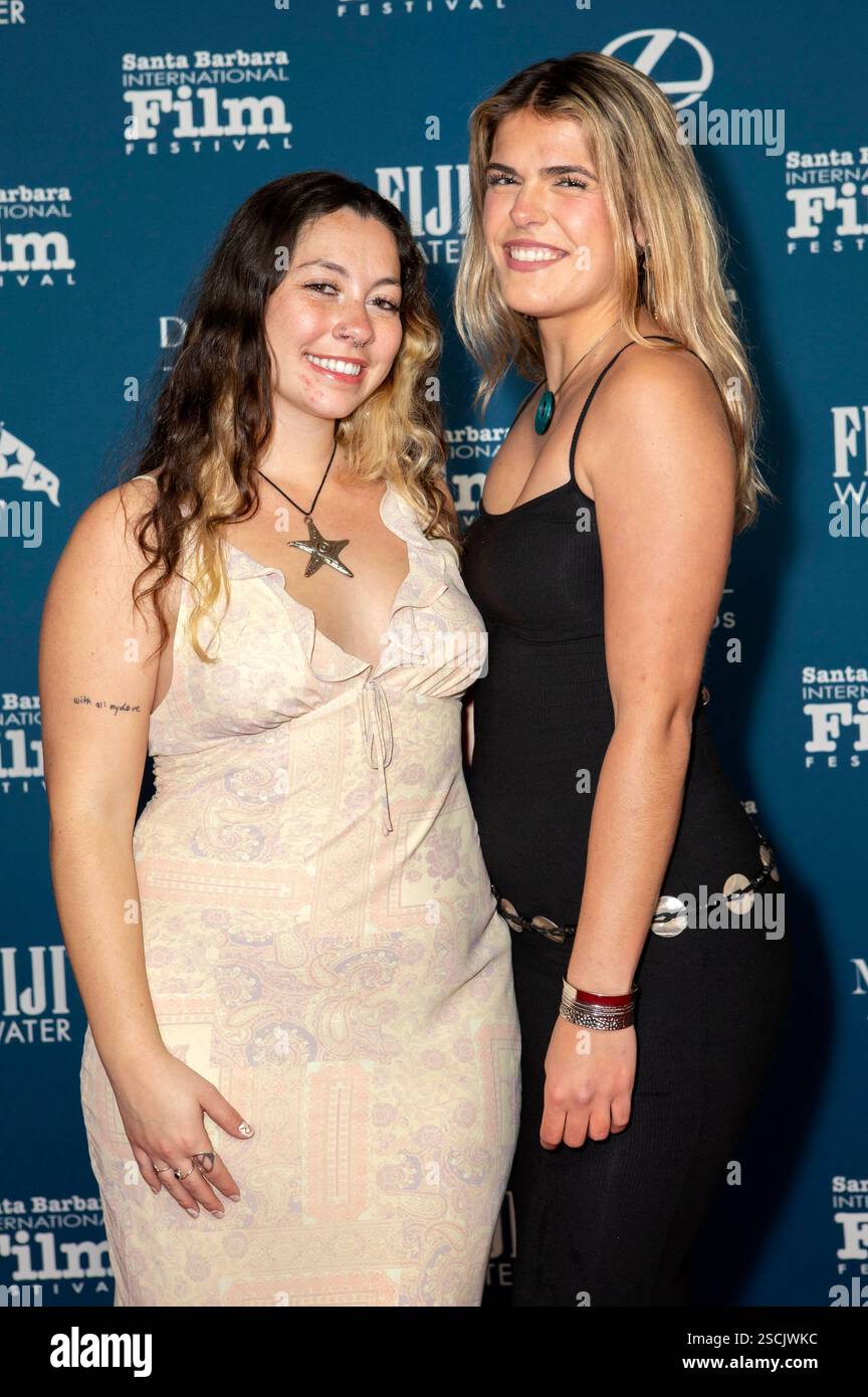 Taylor Ortiz und Tatum Davis bei der Verleihung des Outstanding Performer of the Year Award auf ...