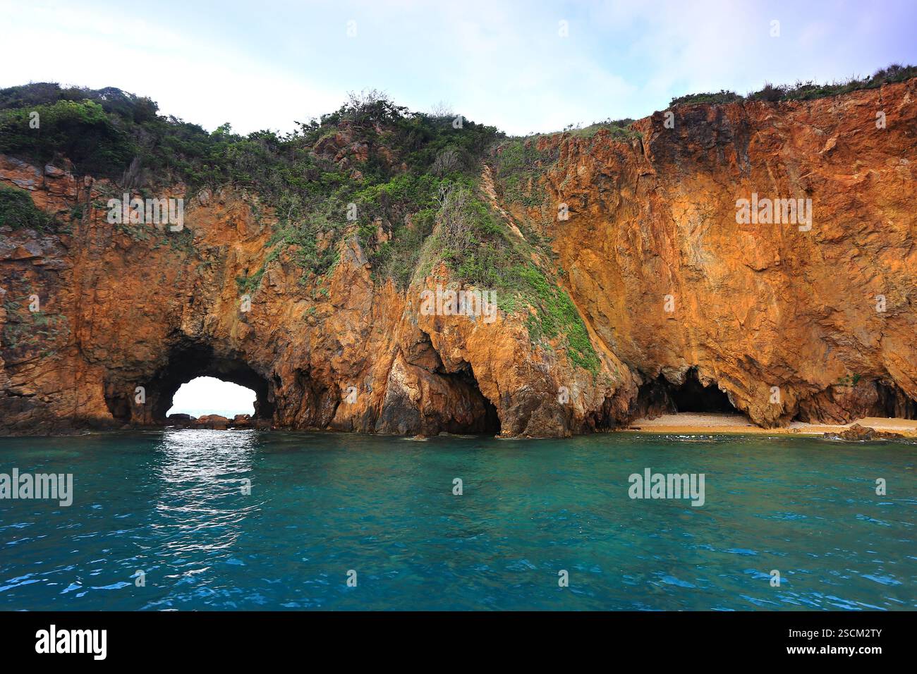 Scenic view of Koh Talu Island in Bang Saphan Noi Prachuap Khiri Khan ...