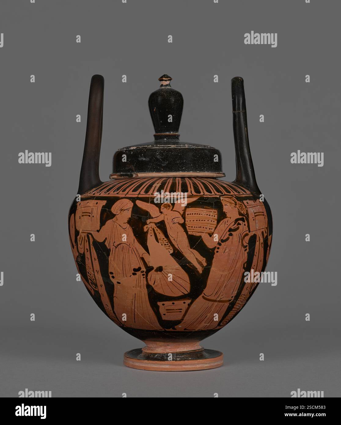 Attic Red-Figure Lebes Gamikos, about 400 BC Stock Photo - Alamy