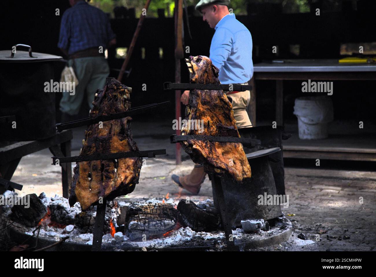 Gauchos fire hi-res stock photography and images - Alamy
