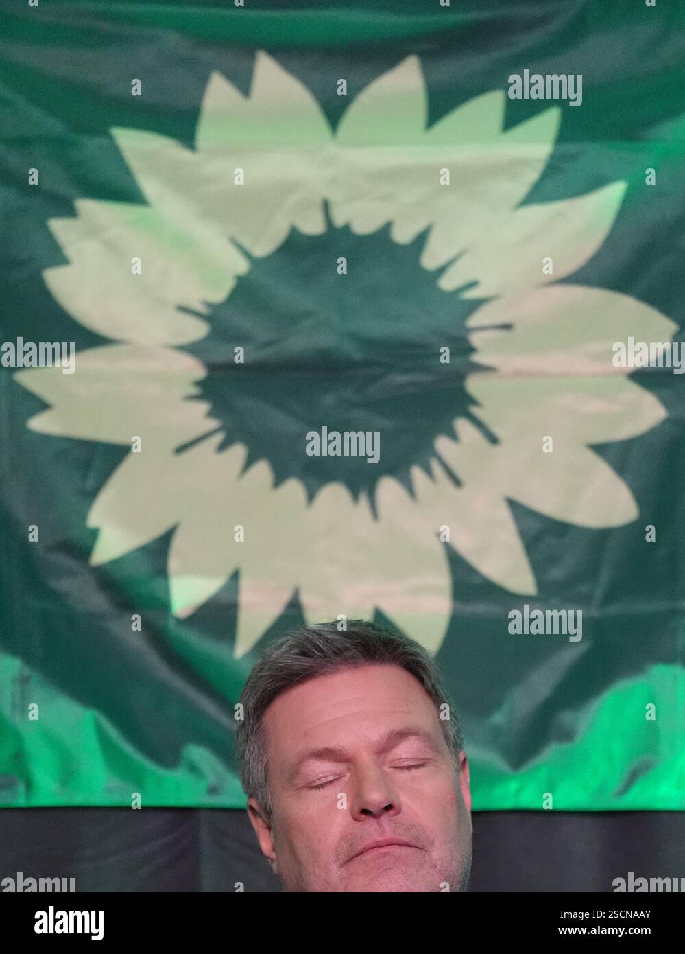 07 February 2025, Schleswig-Holstein, Flensburg: Robert Habeck ...