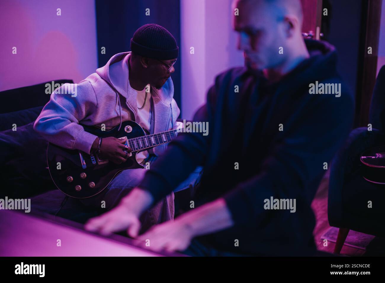 Creative jamming hi-res stock photography and images - Alamy