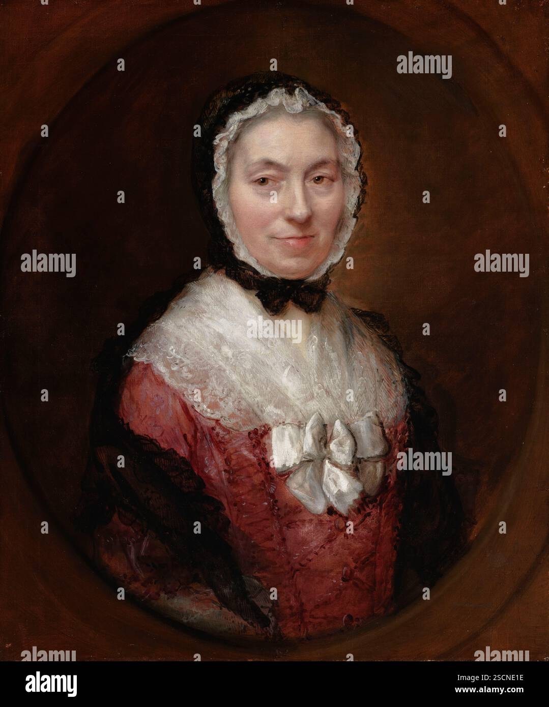 Mob cap hat hi-res stock photography and images - Alamy